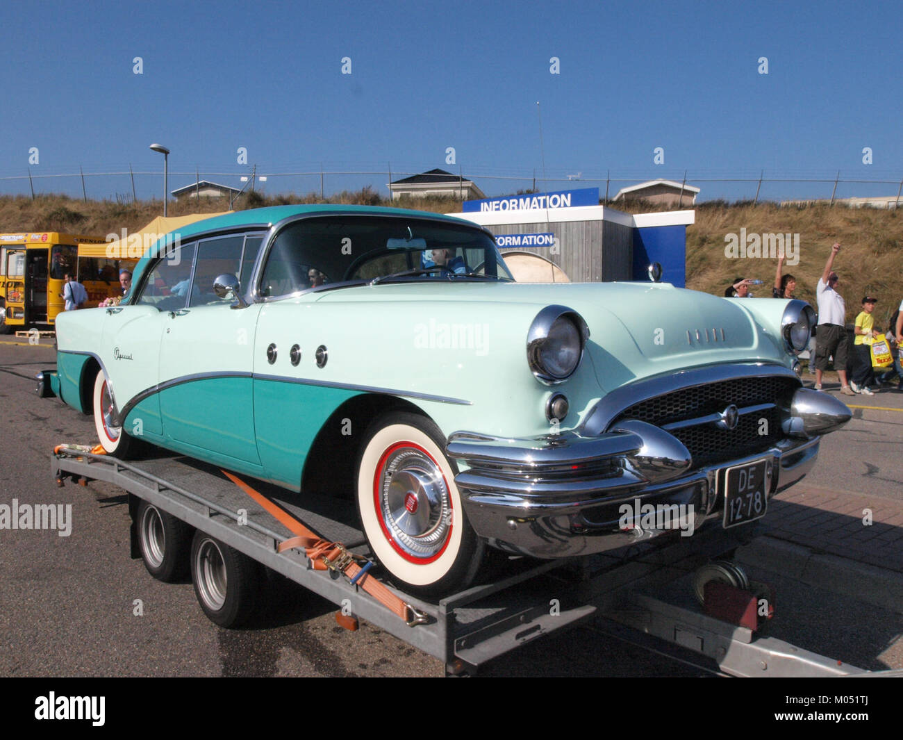 The Buick Special 46 C, registered under Dutch licence number DE-12-78 ...