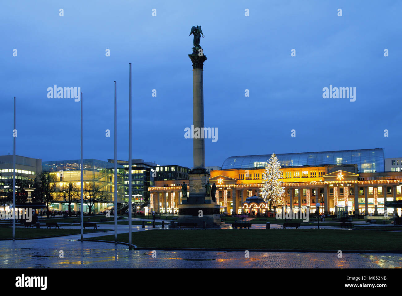 Anniversary palace hi-res stock photography and images - Alamy