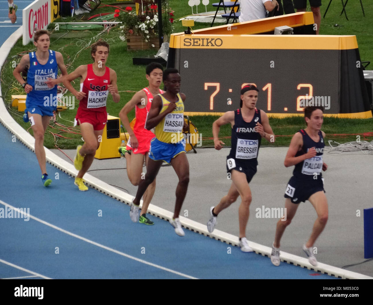 Middle distance running stars hi-res stock photography and images - Alamy