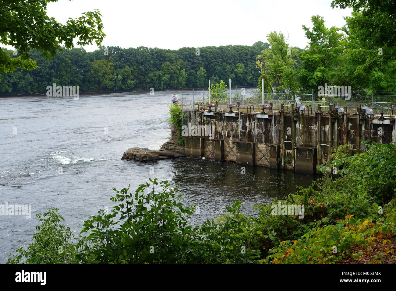 This image shows the canal sluice at Windsor Locks Canal State Park ...
