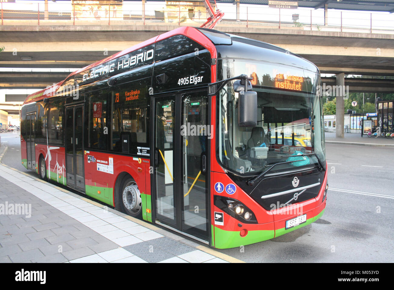 Bus route 73 hi-res stock photography and images - Alamy