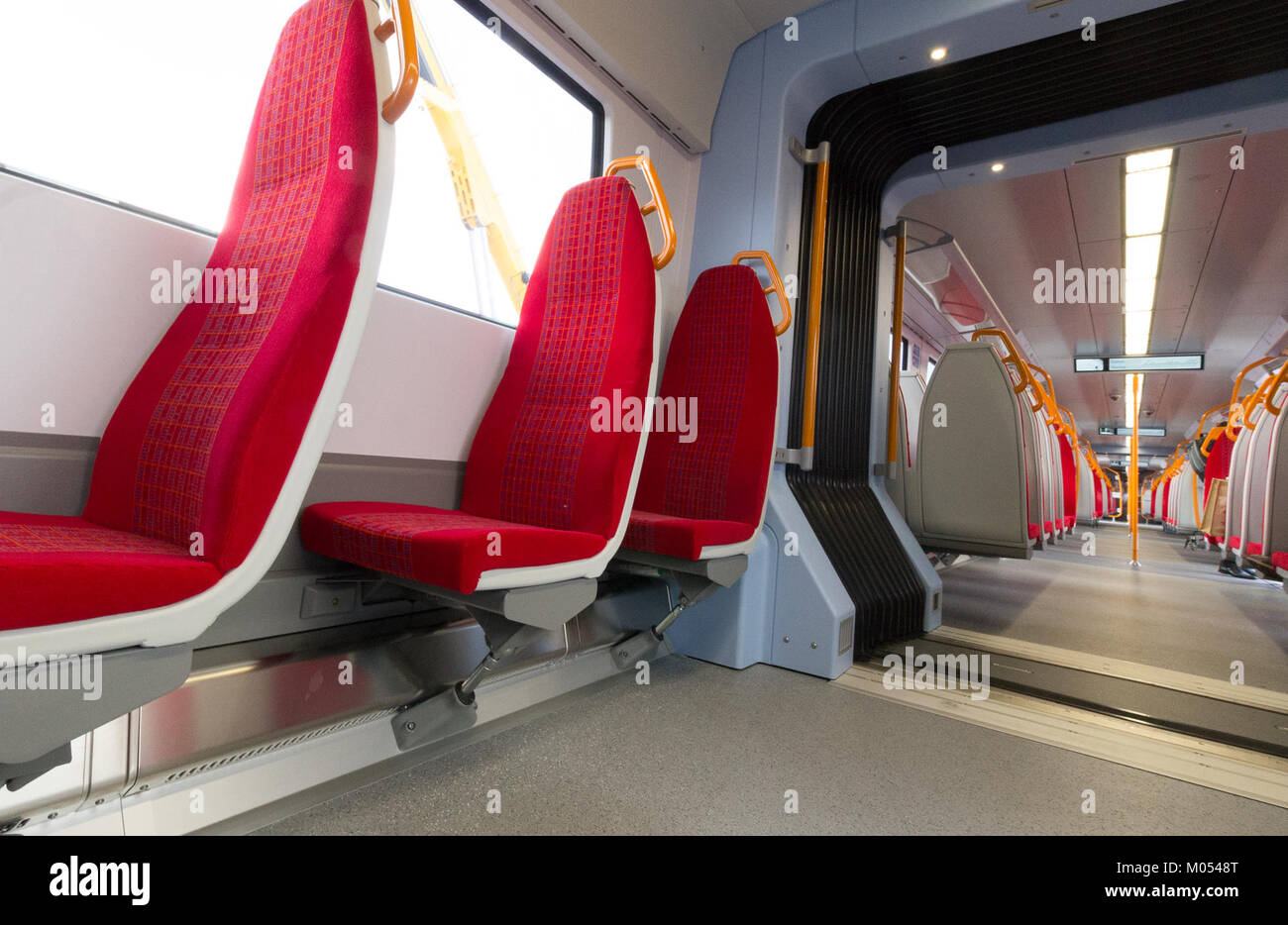 British rail class 707 hi-res stock photography and images - Alamy