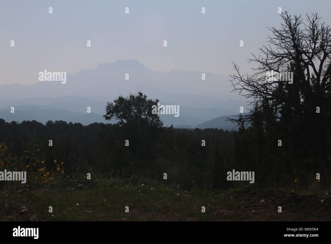 Mountains in trinidad hi-res stock photography and images - Alamy