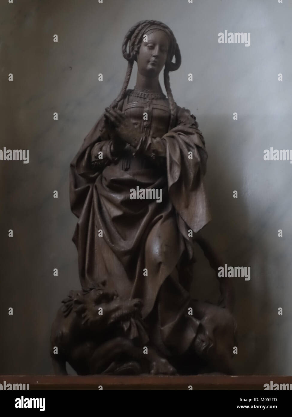 BSXL21 is a reference code for a specific model or item, possibly related to a collection or ...