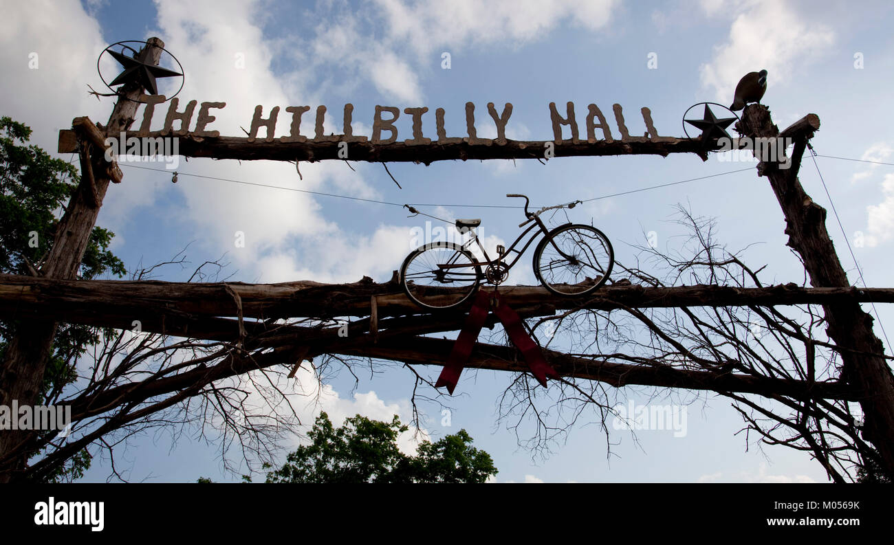 Hillbilly hi-res stock photography and images - Alamy