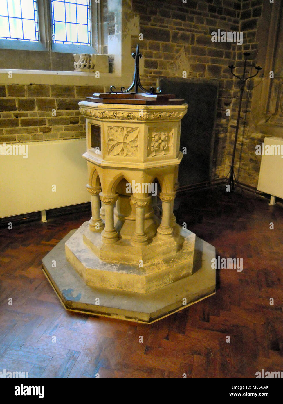 Campton hi-res stock photography and images - Alamy