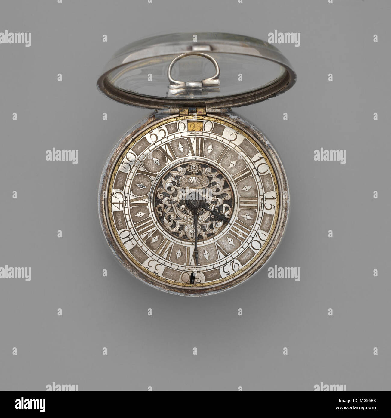 Image of the MET DP-12675-018 calendar watch, featuring a unique design ...