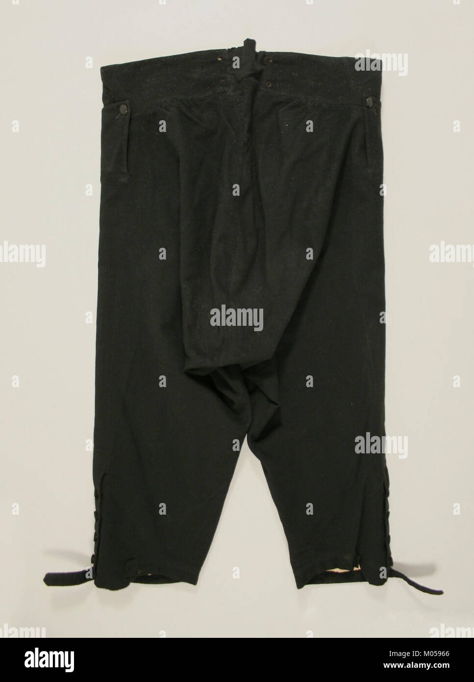 This pair of breeches, cataloged as MET 08.187.3 B, is a historical ...