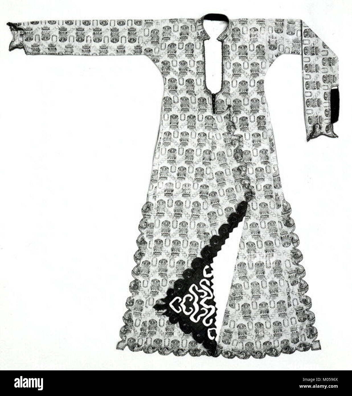 A photograph of a traditional Caftan displayed in the Metropolitan ...