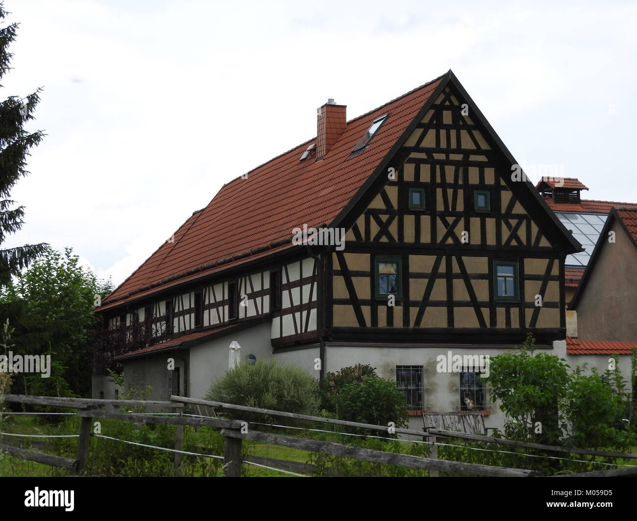 The *Building Geheege* in Geroda represents an important architectural ...