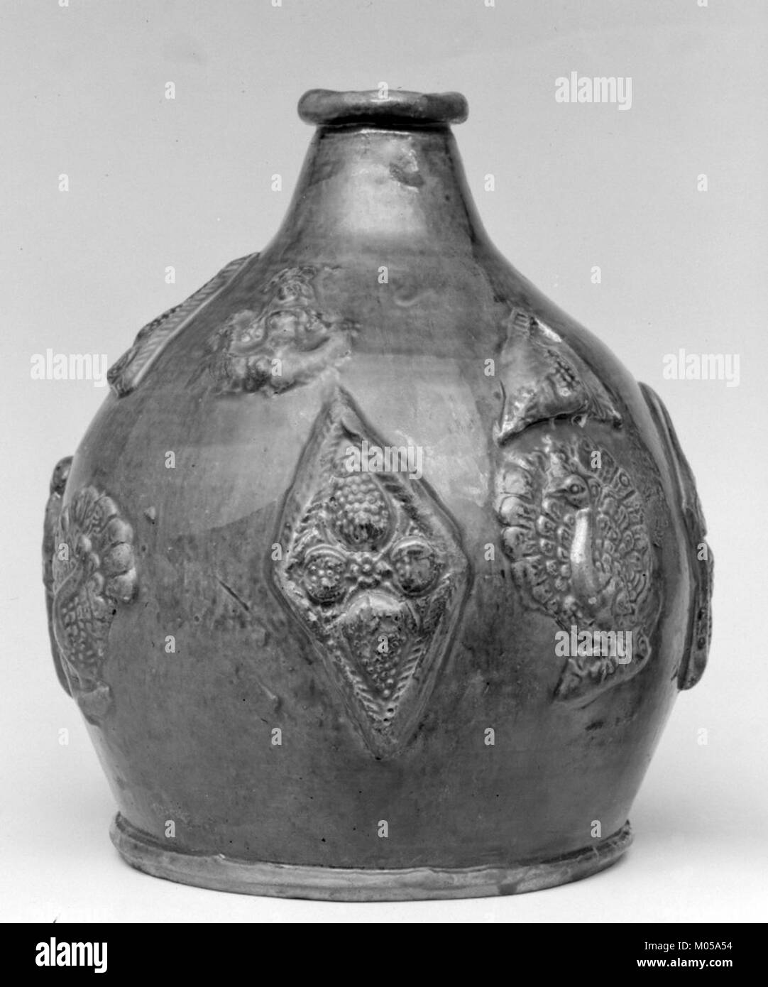The Bottle MET 45656 is an item held in the collection of the ...