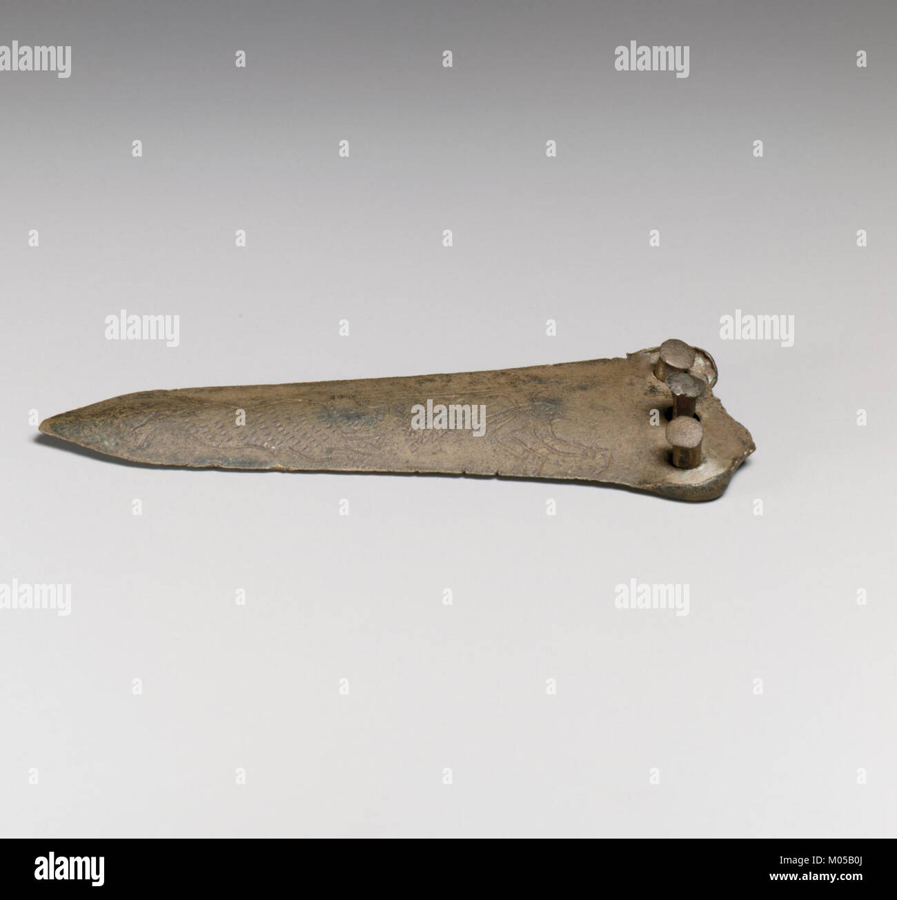 Bronze dagger hi-res stock photography and images - Alamy