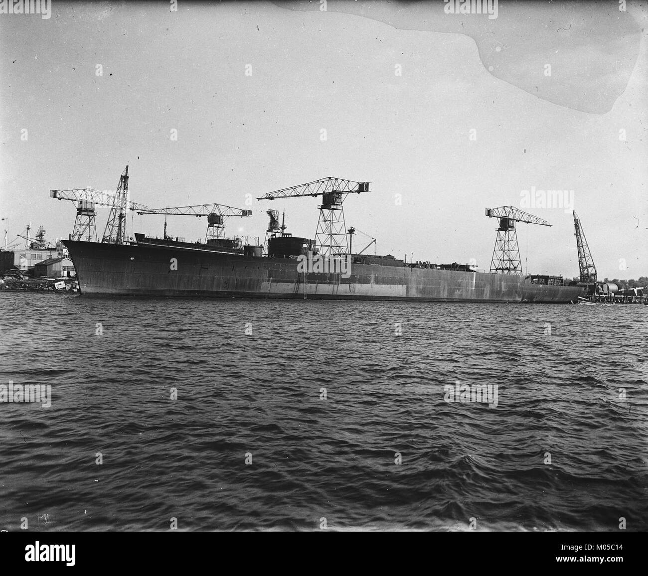 Military construction techniques hi-res stock photography and images ...