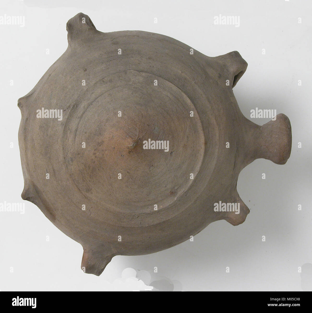 The bottle labeled Pilgrim MET sf17-194-2190s5 is a historical or ...