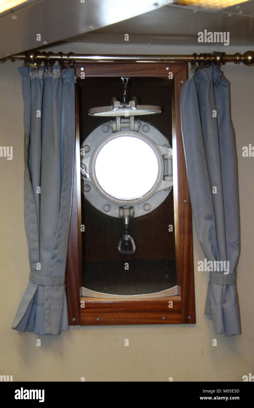 Bullauge hi-res stock photography and images - Alamy