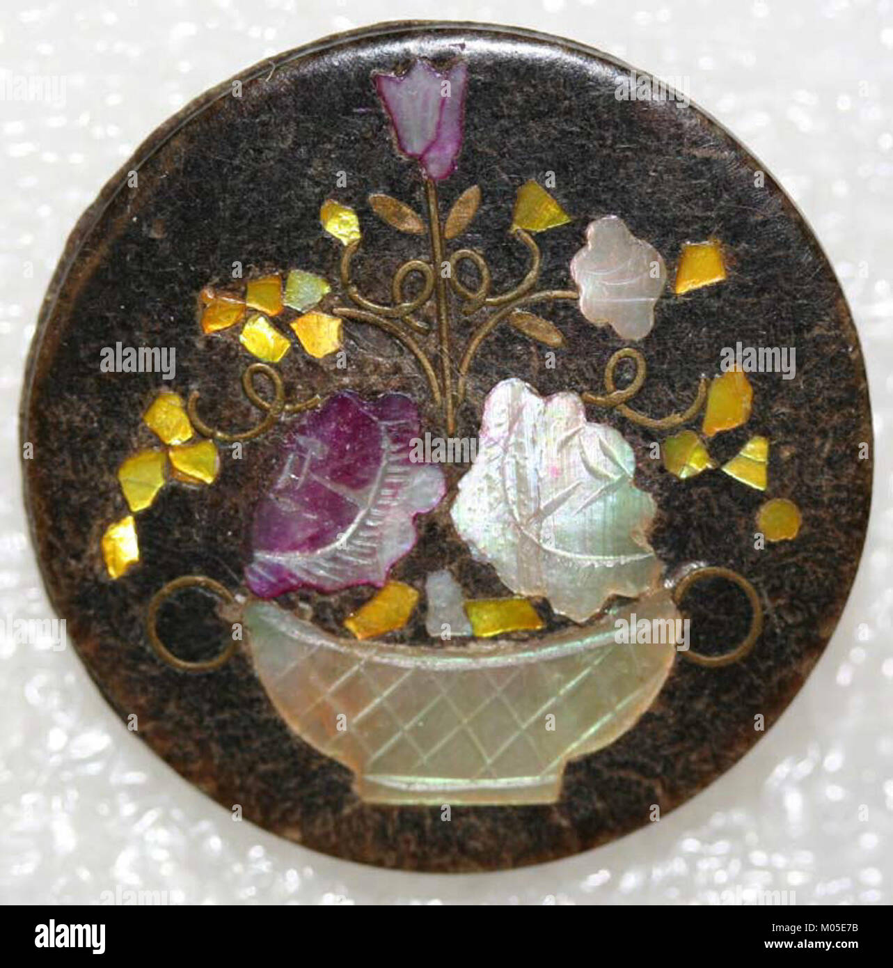 The Button, cataloged in the MET collection under DP number 51.47.1473 ...