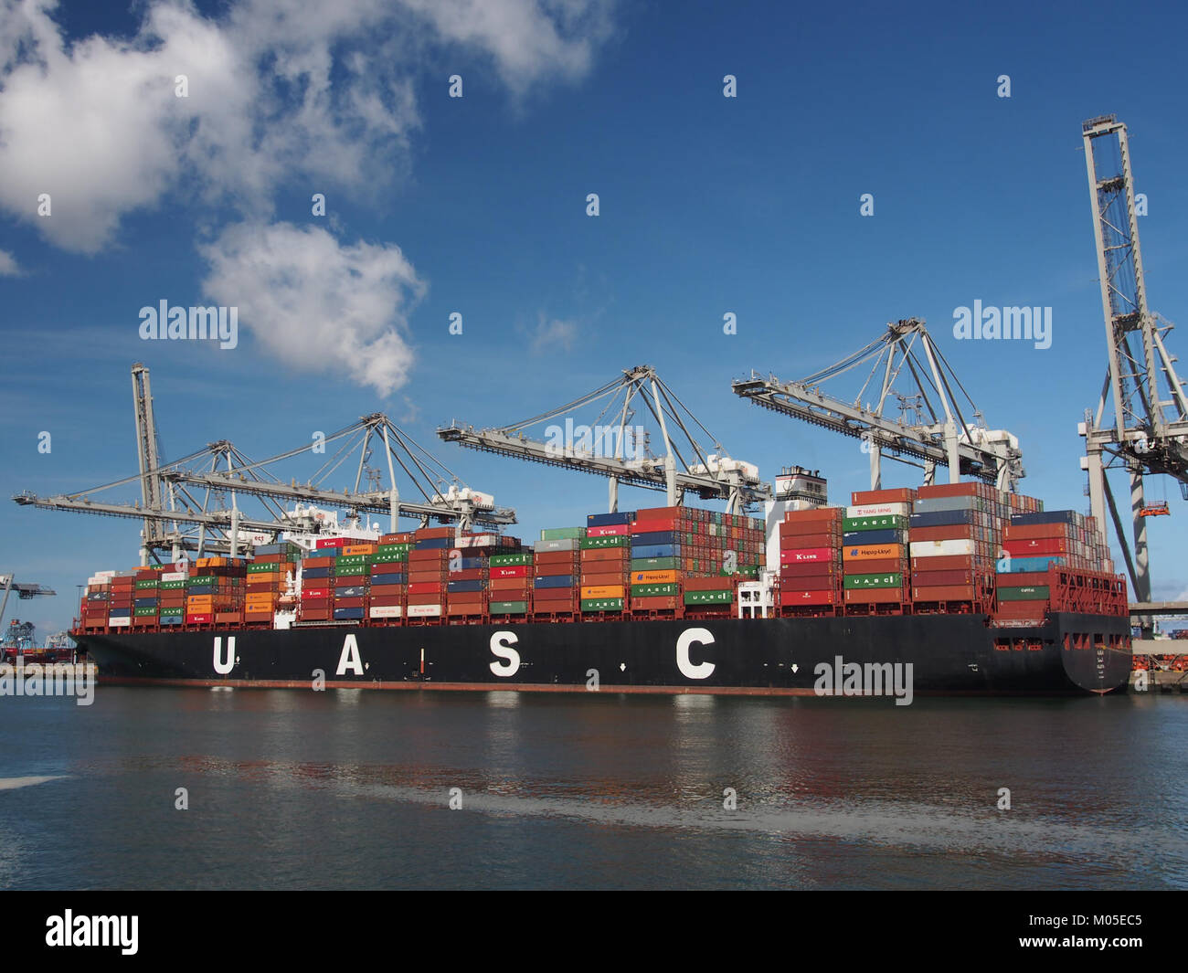 Imo number hi-res stock photography and images - Alamy