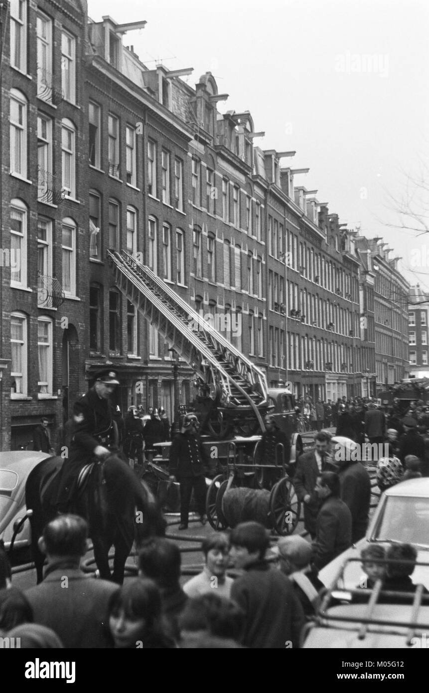 Loss photos Black and White Stock Photos & Images - Alamy