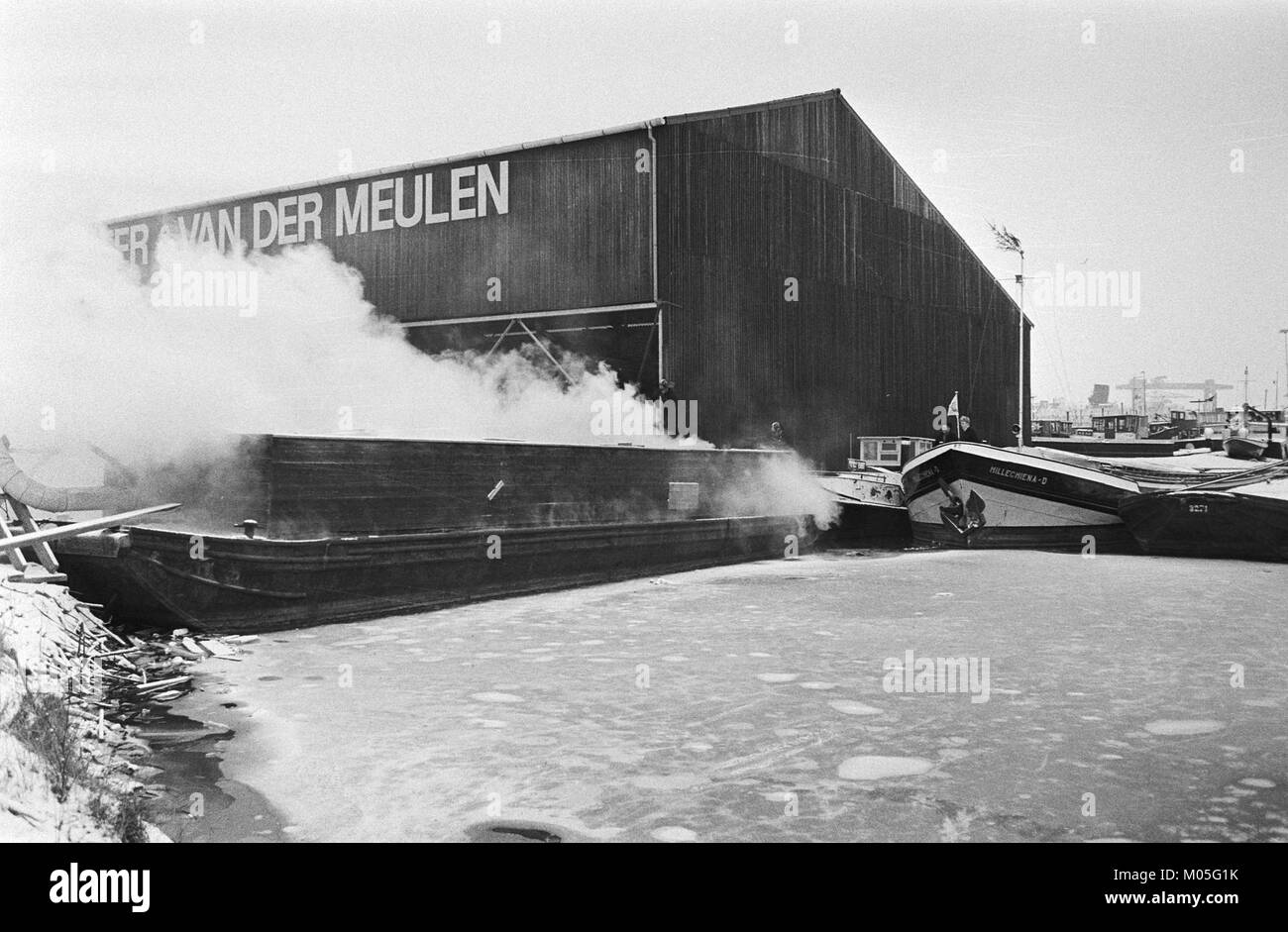 Photo in water Black and White Stock Photos & Images - Alamy