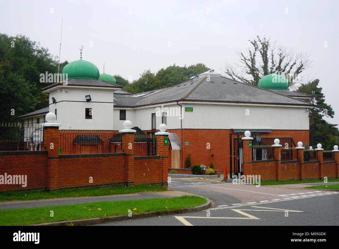 The Broadfield Islamic Centre and Mosque, located in Broadfield ...