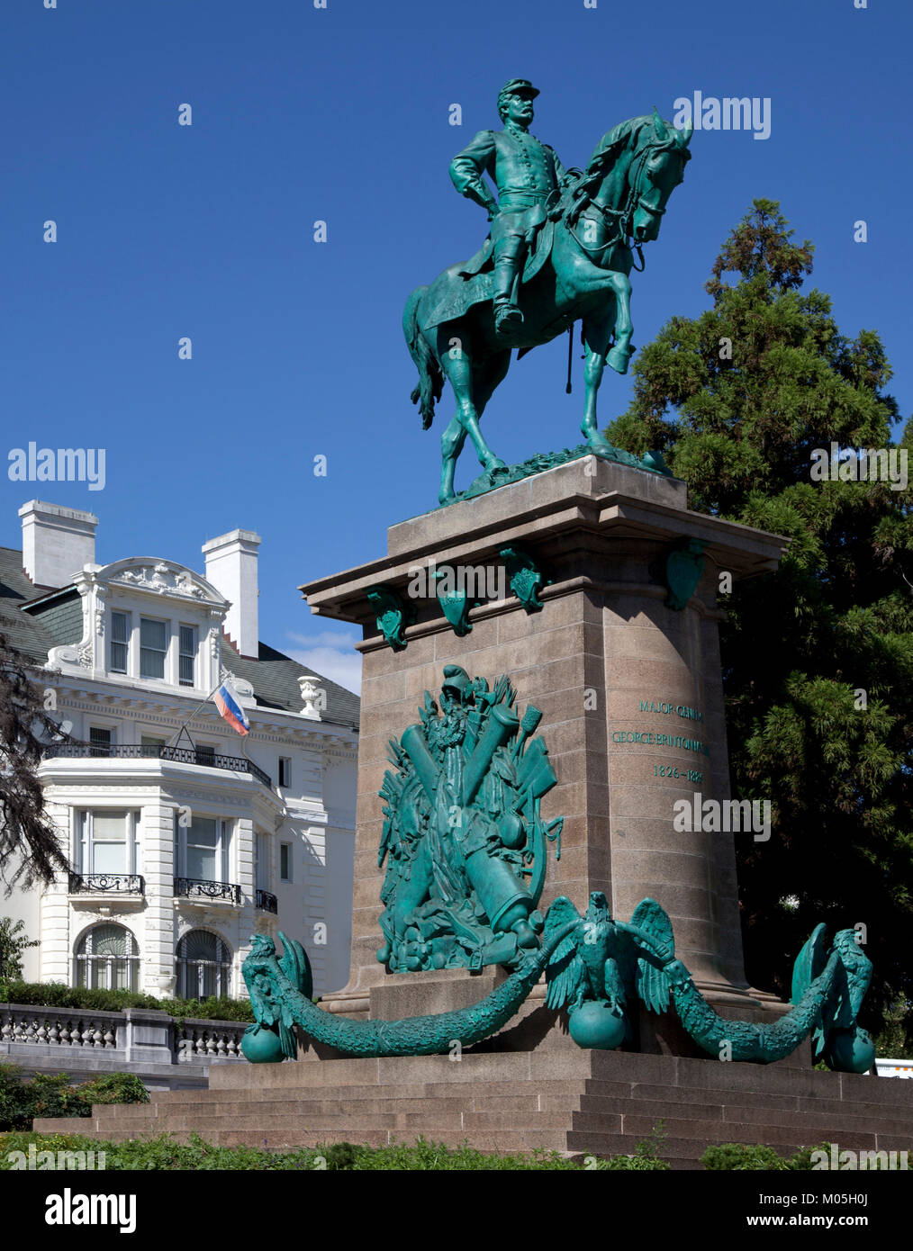 Sculpture of General George B. McClellan Stock Photo - Alamy
