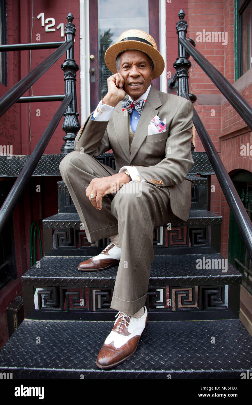 Natty African American Fashionably dressed man Stock Photo - Alamy