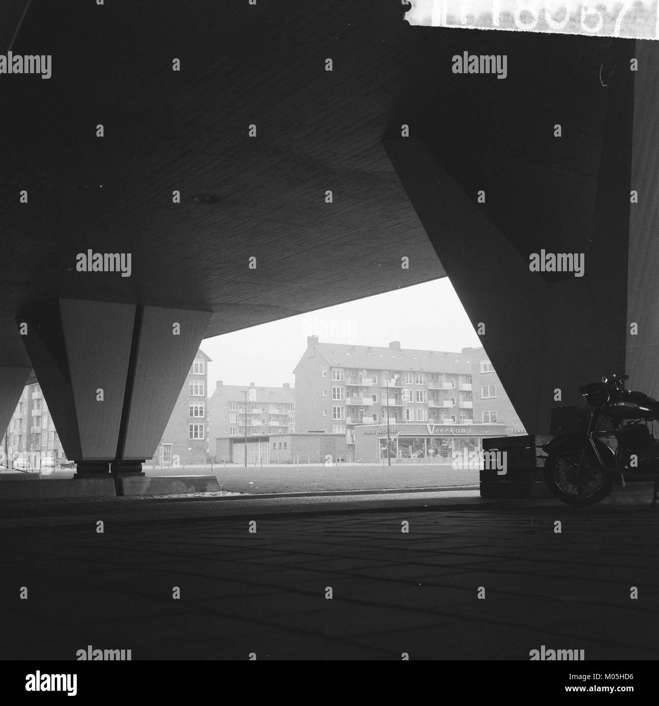 An image from Amsterdam Nieuw West depicting the construction of houses ...