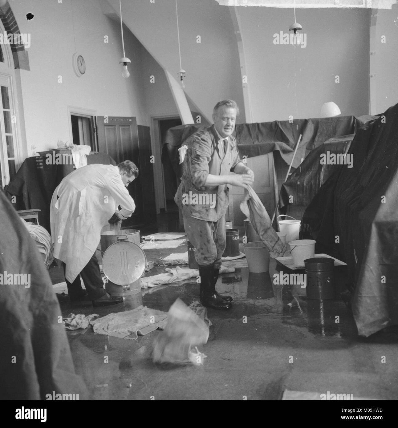 Fire damage cleaning hi-res stock photography and images - Alamy