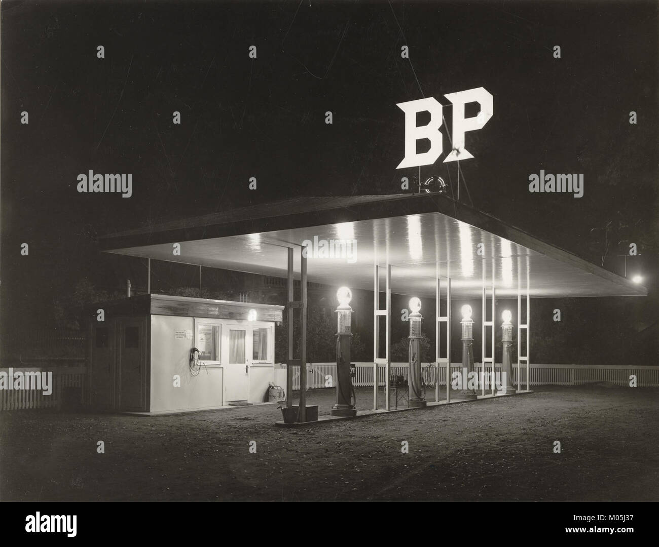 Petrol distribution gasoline distribution hi-res stock photography and ...