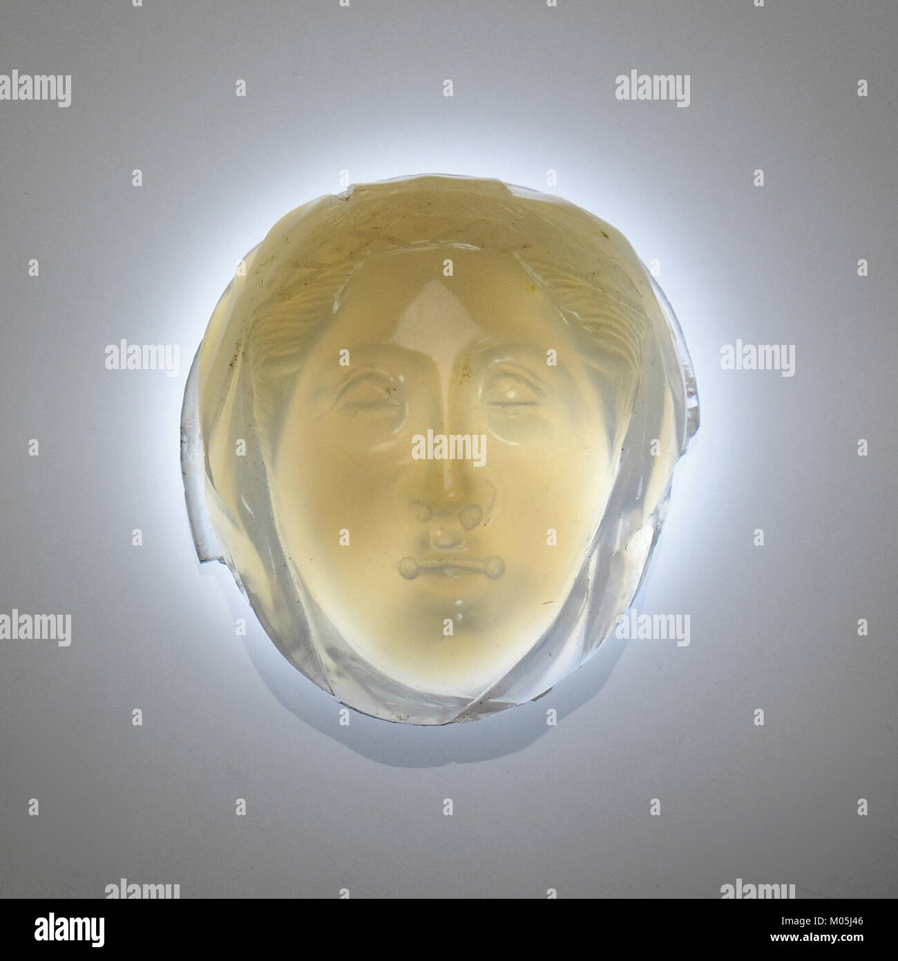 Wimple hi-res stock photography and images - Alamy