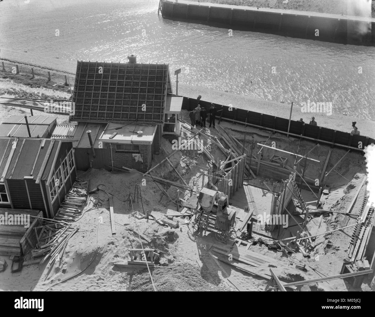 This image captures the construction of a new semaphore system in ...