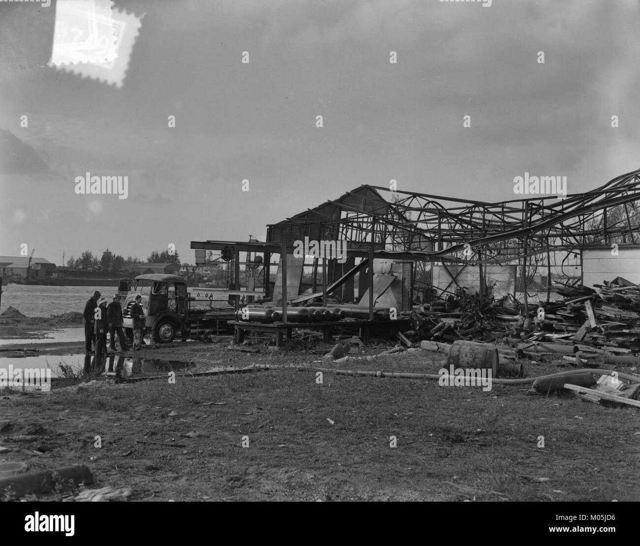 This image shows a fire in an oxygen factory in Alblasserdam ...
