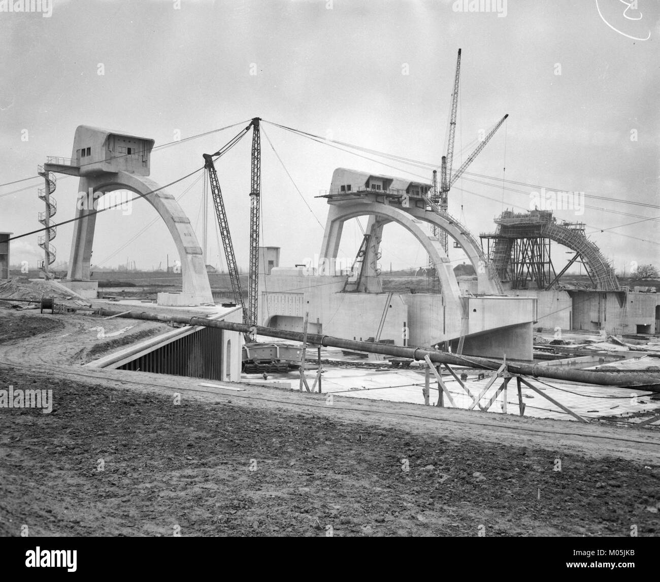 Dam security Black and White Stock Photos & Images - Alamy