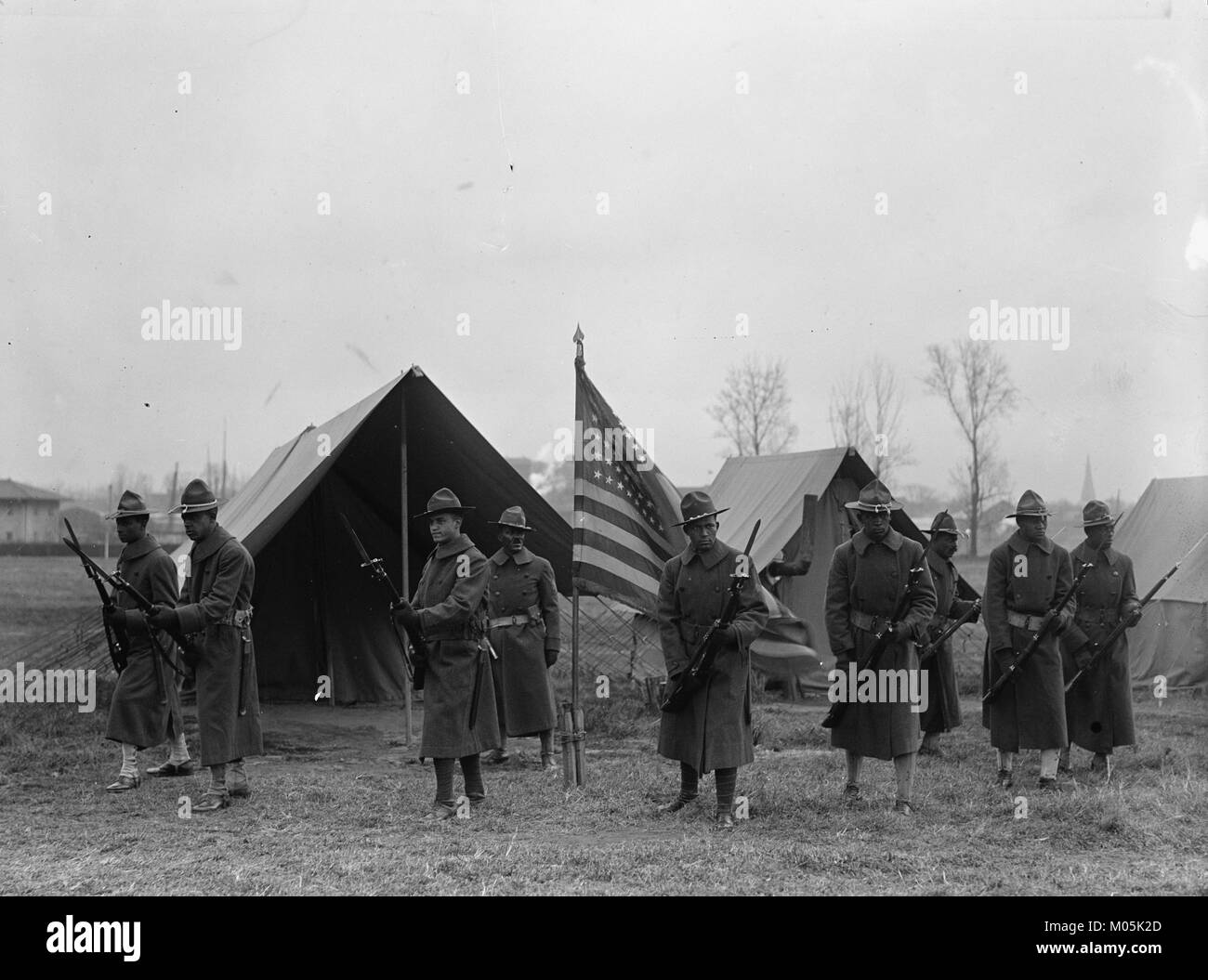 African American soldiers drill with Rifles & Bayonet's Stock Photo - Alamy