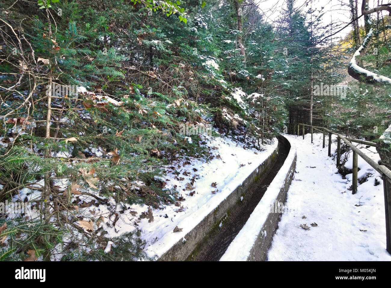 Pavliani village hi-res stock photography and images - Alamy