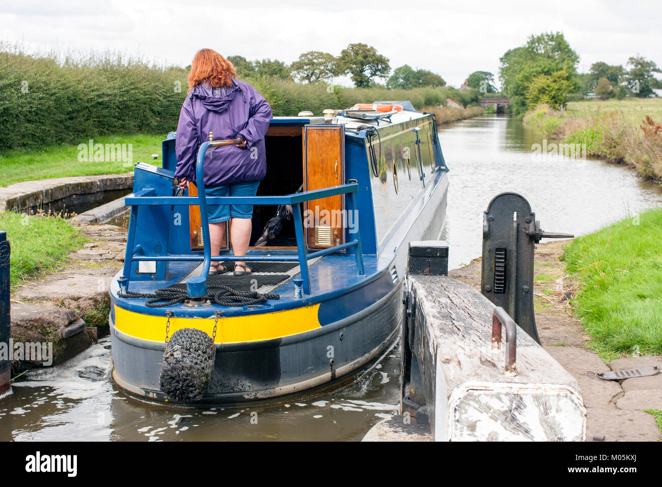 Bosley canal locks hi-res stock photography and images - Alamy