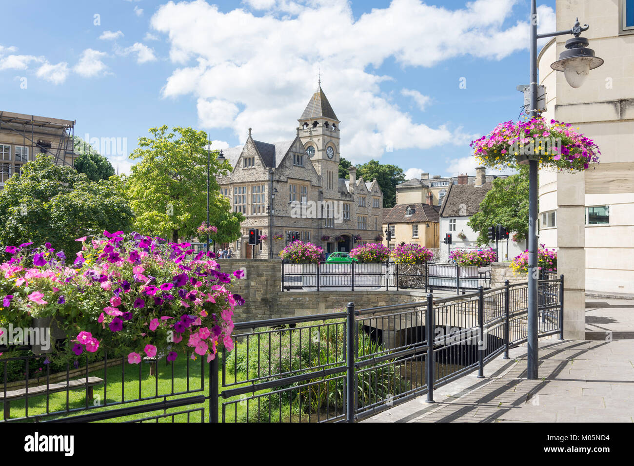 Calne town hall hi-res stock photography and images - Alamy