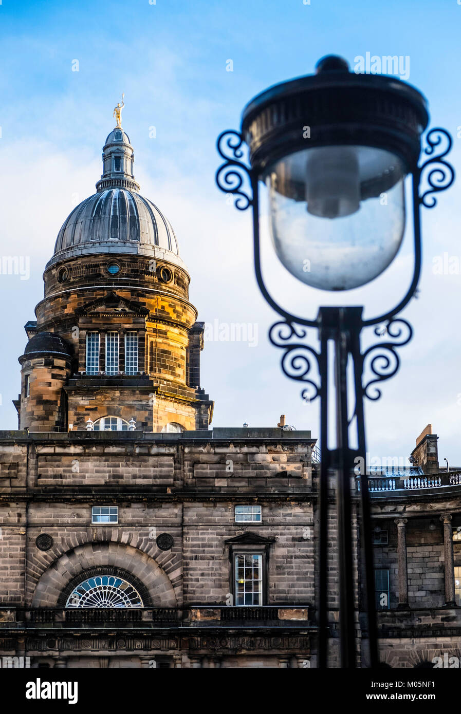 Edinburgh college courtyard hi-res stock photography and images - Alamy