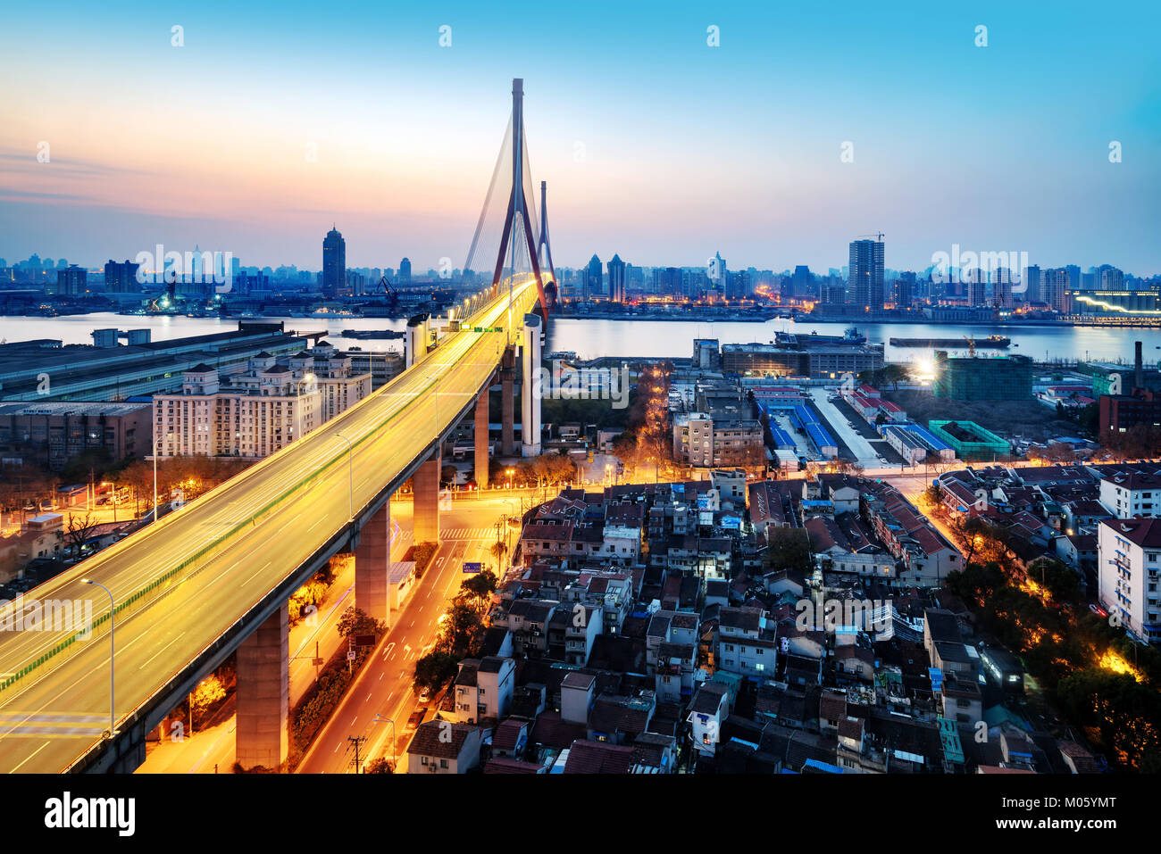 Yangpu Bridge in the morning, crossing the Huangpu River, Shanghai ...