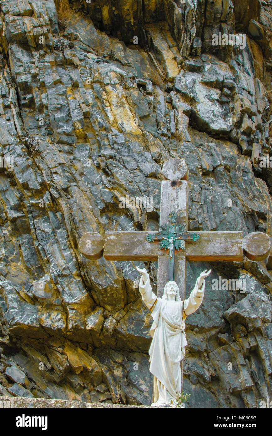 Statue Of Jesus Praying High Resolution Stock Photography and Images ...