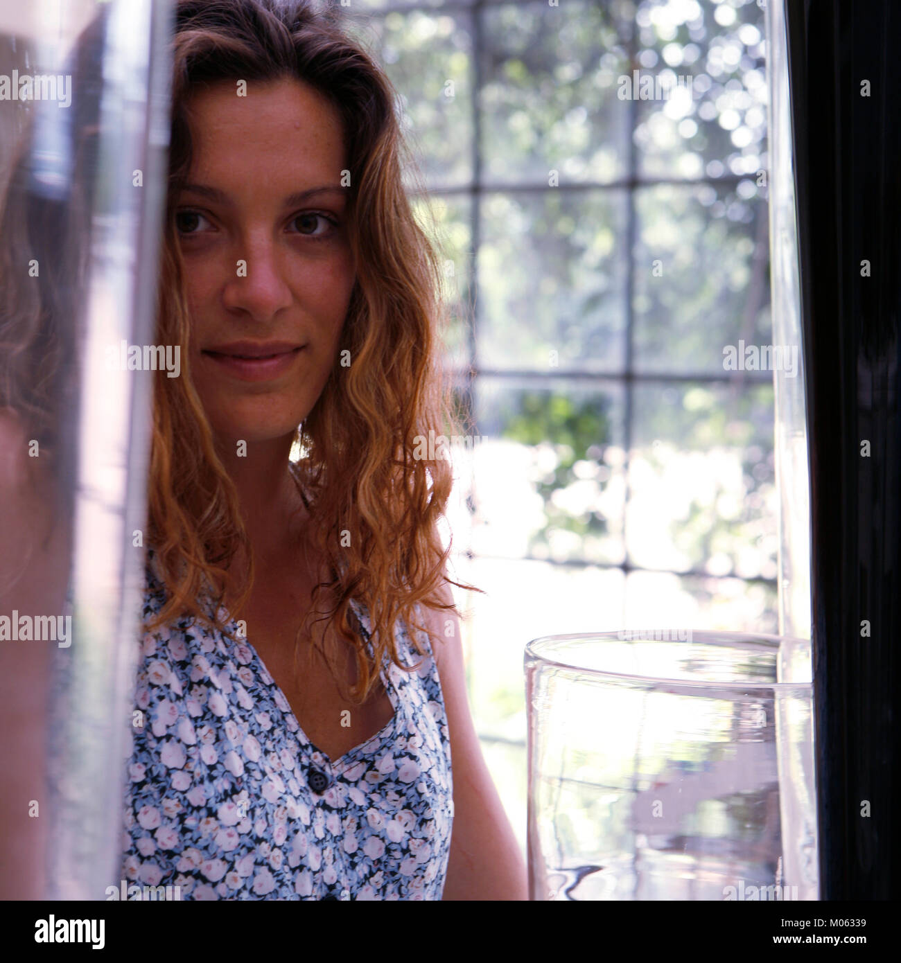 Portraits in country homes hi-res stock photography and images - Alamy