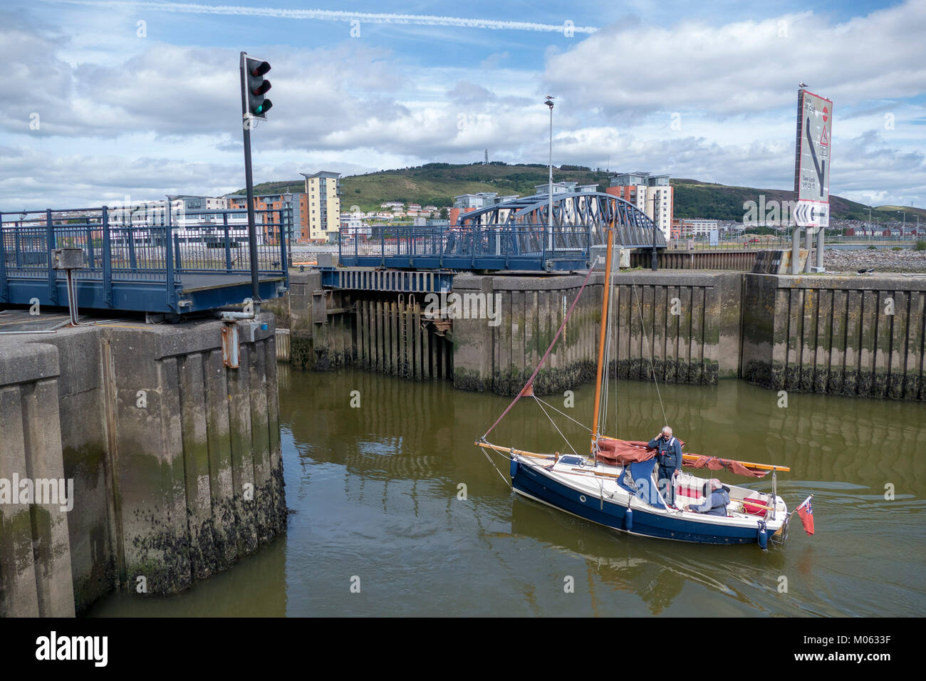 swansea marina dock docks harbour port boat boats boating wales ...