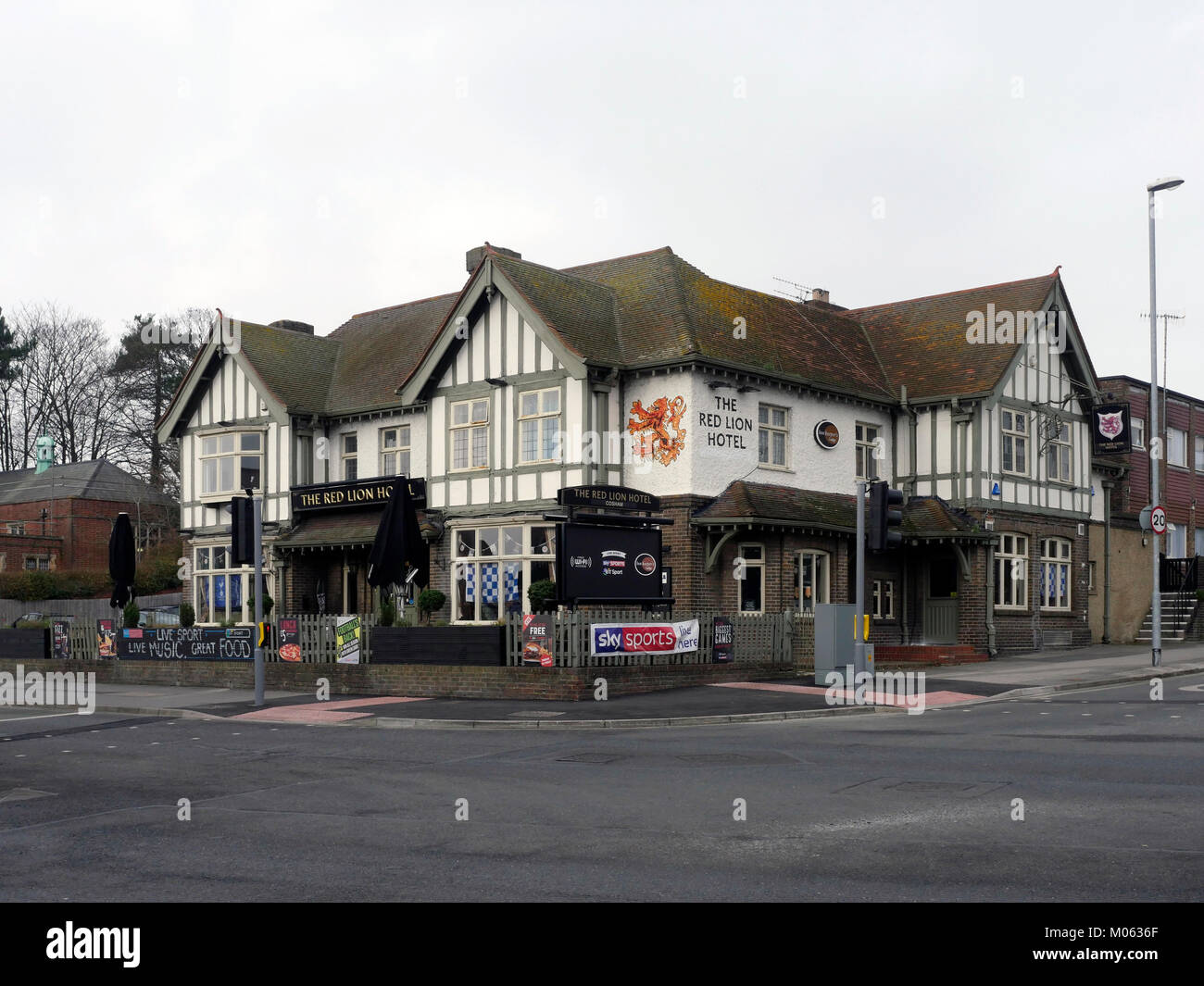 Portsmouth Public House High Resolution Stock Photography and Images ...