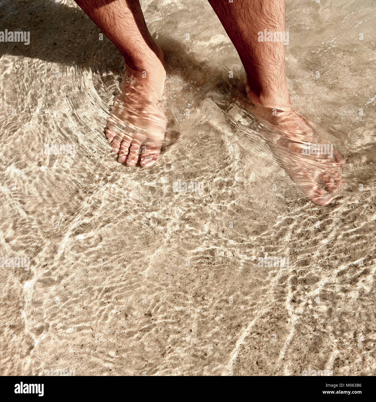25 feet square hi-res stock photography and images - Alamy
