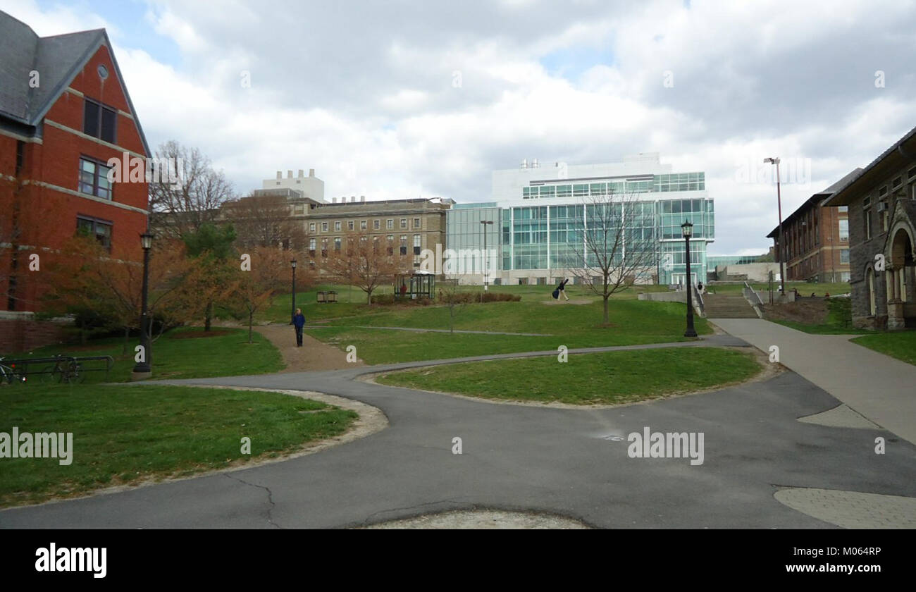 University campus buildings hi-res stock photography and images - Alamy