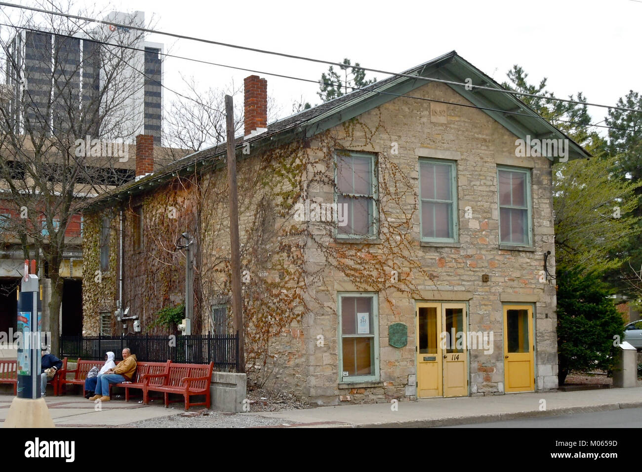 The Brown Warehouse, located in Fort Wayne, Indiana, is an industrial ...