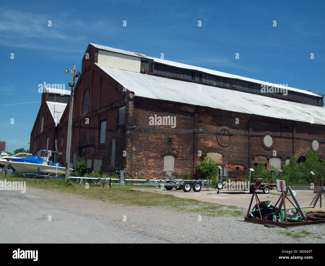 A historical photograph of the Buffalo Smelting Works in the early 20th ...