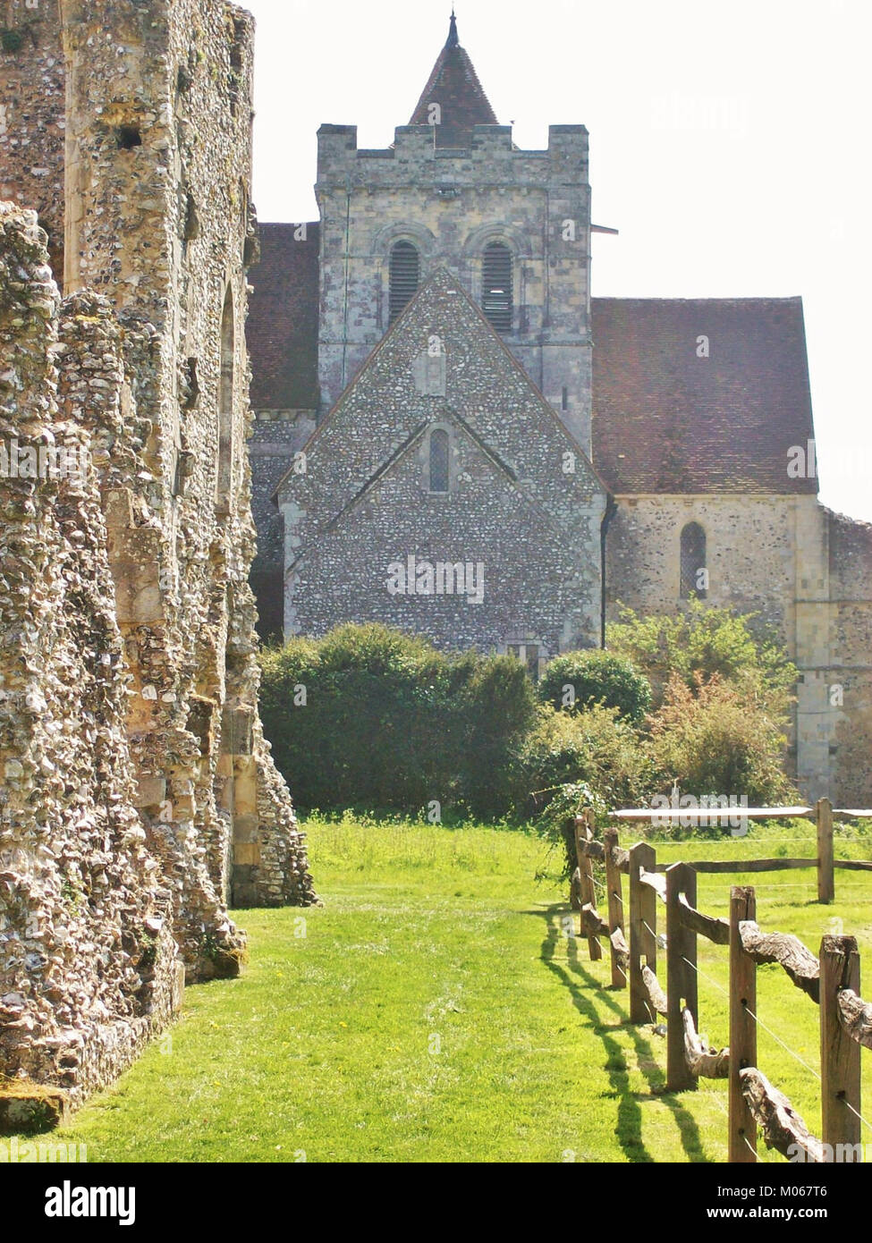 Boxgrove church hi-res stock photography and images - Alamy