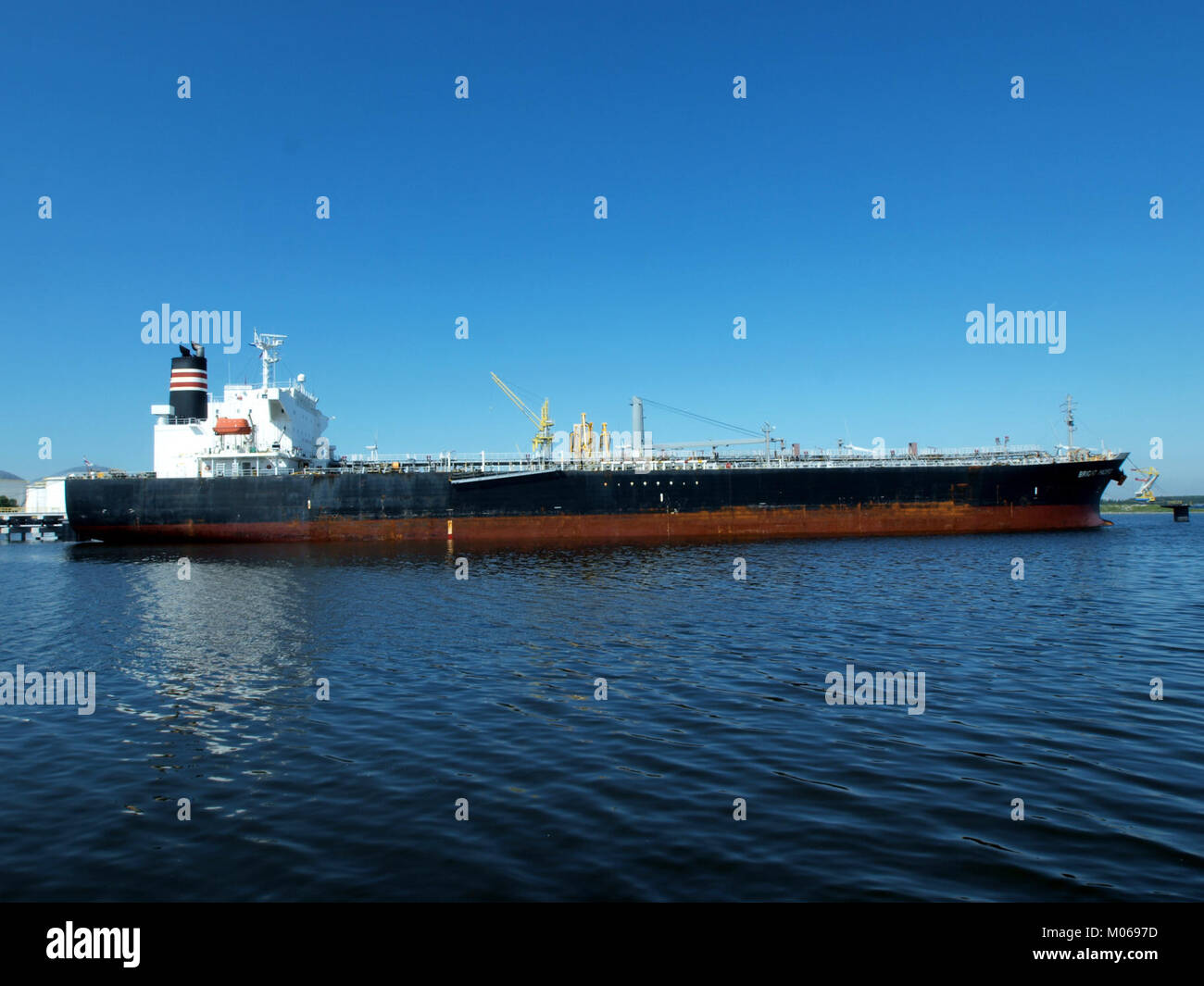 The vessel Bright Pacific (IMO 9310680) is a cargo ship identified by ...