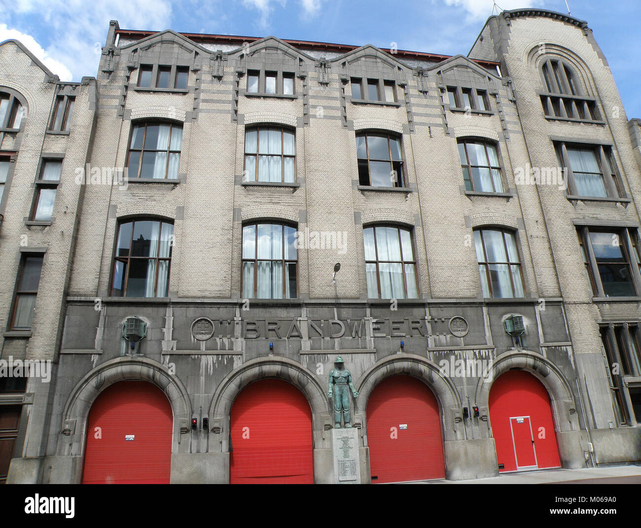 Brandweerkazerne antwerpen hi-res stock photography and images - Alamy